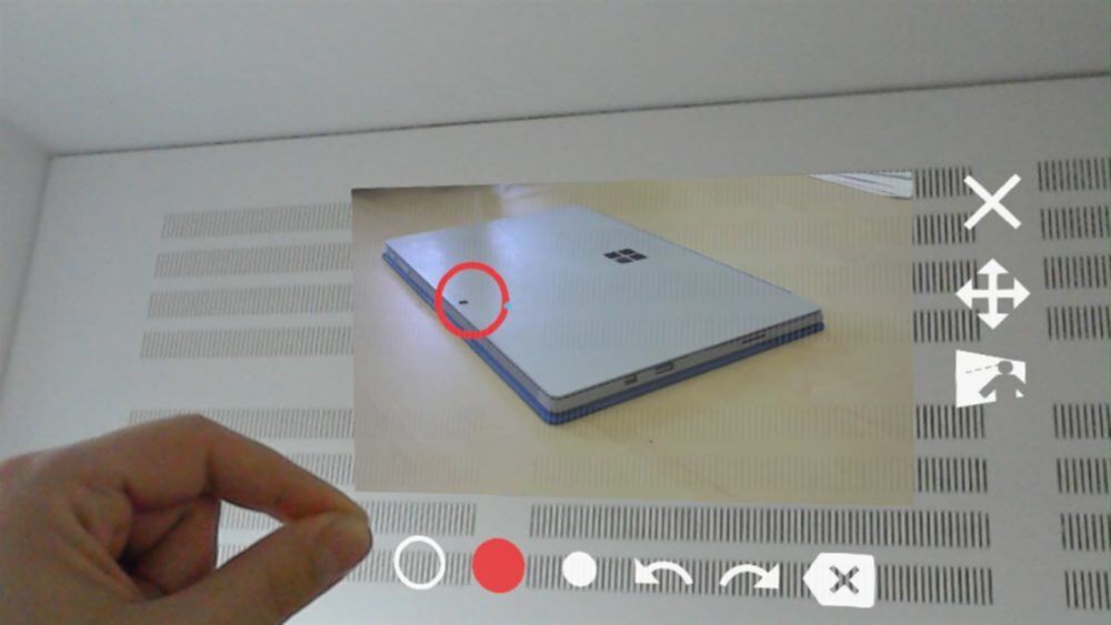 Maintenance and service with Remote Maintenance and Microsoft HoloLens